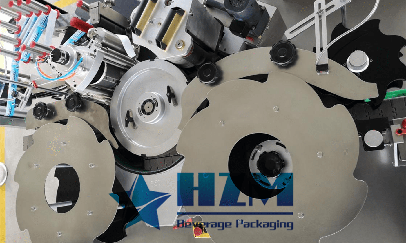 Automatic Linear Type Hot Glue Labeling Machine - Huazhen Machinery